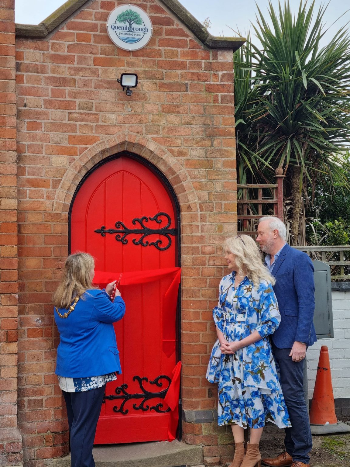 Mayor Officially Opens Queniborough Swimming Pool – Get Set 4 Success